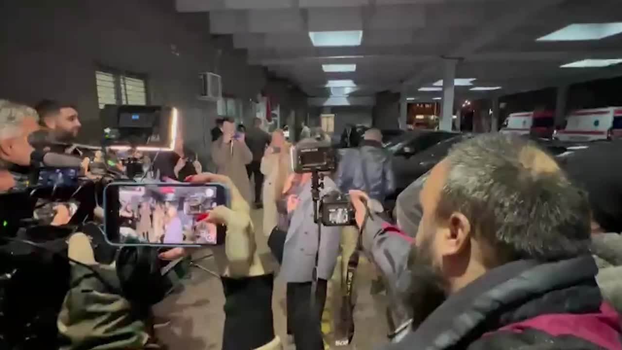 Aleksandrina mama Borka medju prvima je dosla na koncert svoje mezimice ...