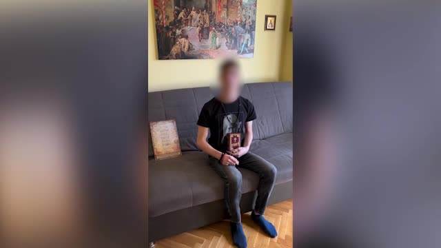 Mihailo na mrežama podelio uznemirujući snimak pa ubio majku u stanu u Novom Sadu | Adriamedia TV