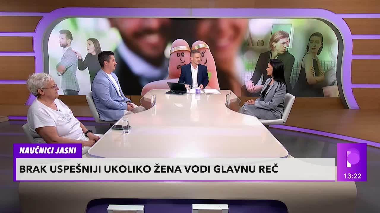 Supruga Darka Lazića obrusila odgovorom: Da li je glava kuće muškarac ili žena? | Kurir TV