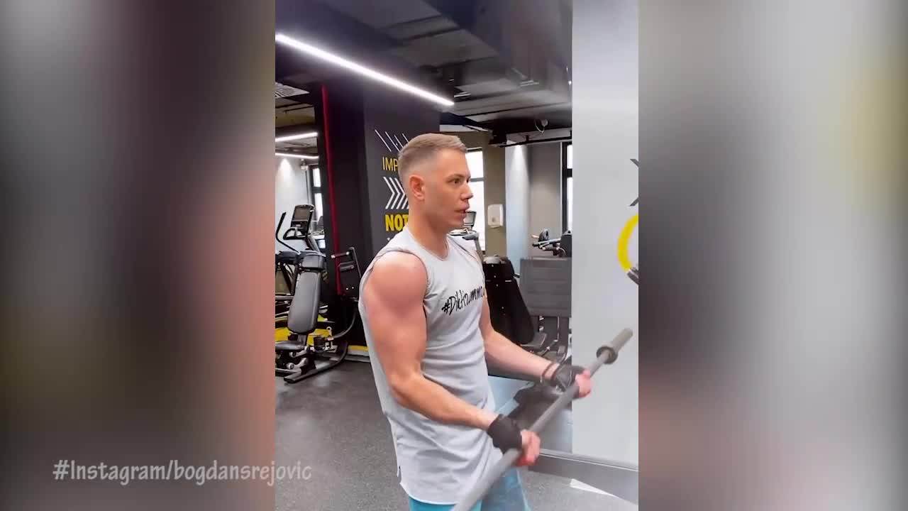 Cecin bivši dečko pokazao čime raspolaže | Adriamedia TV