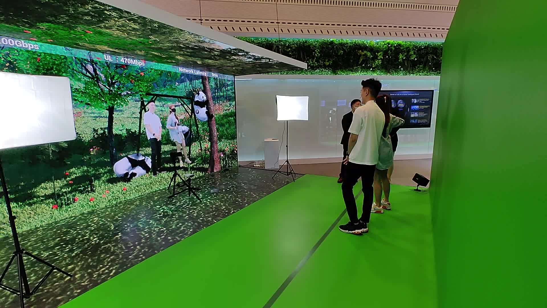 Huawei MBBF 2022 Metaverzum primer VIDEO | Adriamedia TV