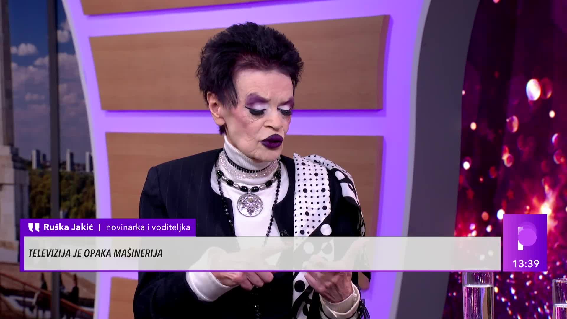 "VIŠAK SILIKONA, A MANJAK PAMETI"! Ruška Jakić oštro prema voditeljkama: Upiši školu, a ne da se ...