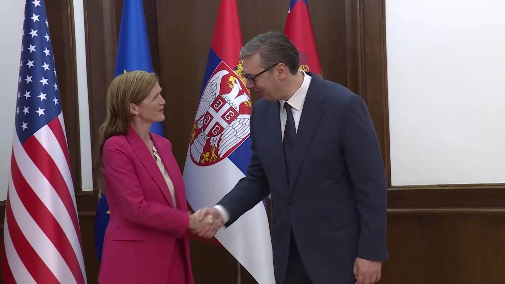 "NAŠ CILJ ZA SRBIJU I KOSOVO JE ISTI!" Samanta Pauer se obraća: SAD i ...