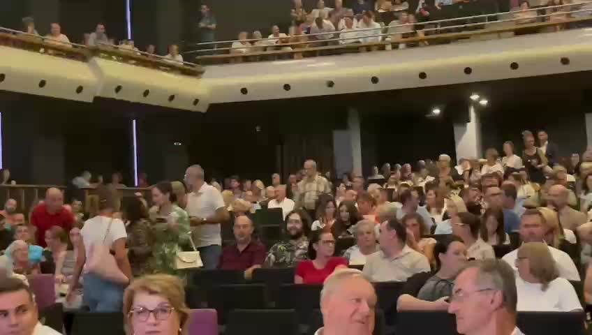 Puna mts dvorana | Adriamedia TV