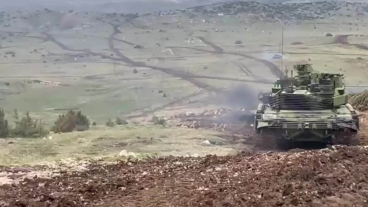 Tenkovi i borbena vozila Vojske Srbije | Adriamedia TV