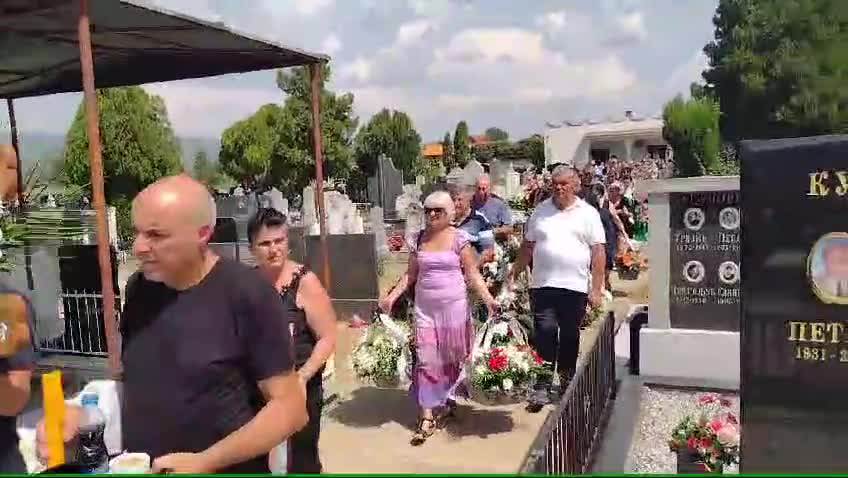 Povorka na sahrani Siniše Pavića - str. 6 TV