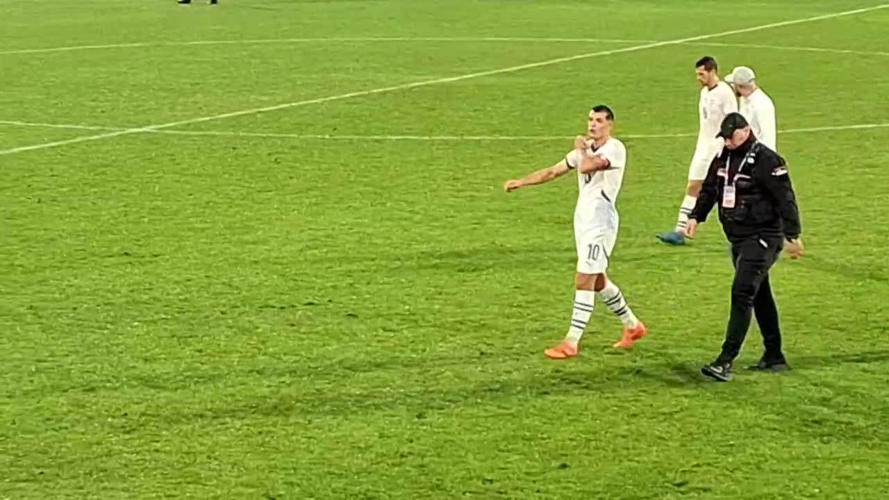 Zagrljaj Džake i Piksija | Adriamedia TV